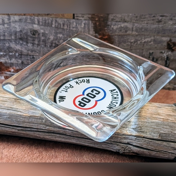 Vintage Ashtrays | Accents | Vintage Collectible Ashtray Atchison ...